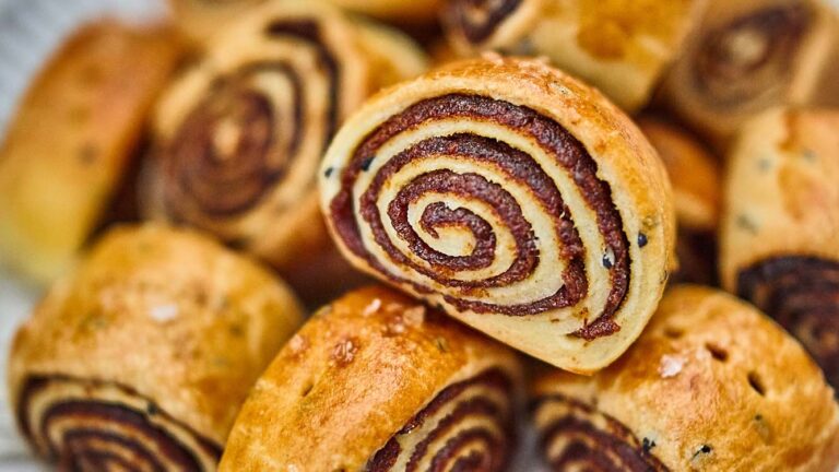 Kleicha – date & cardamom cookies | Borough Market